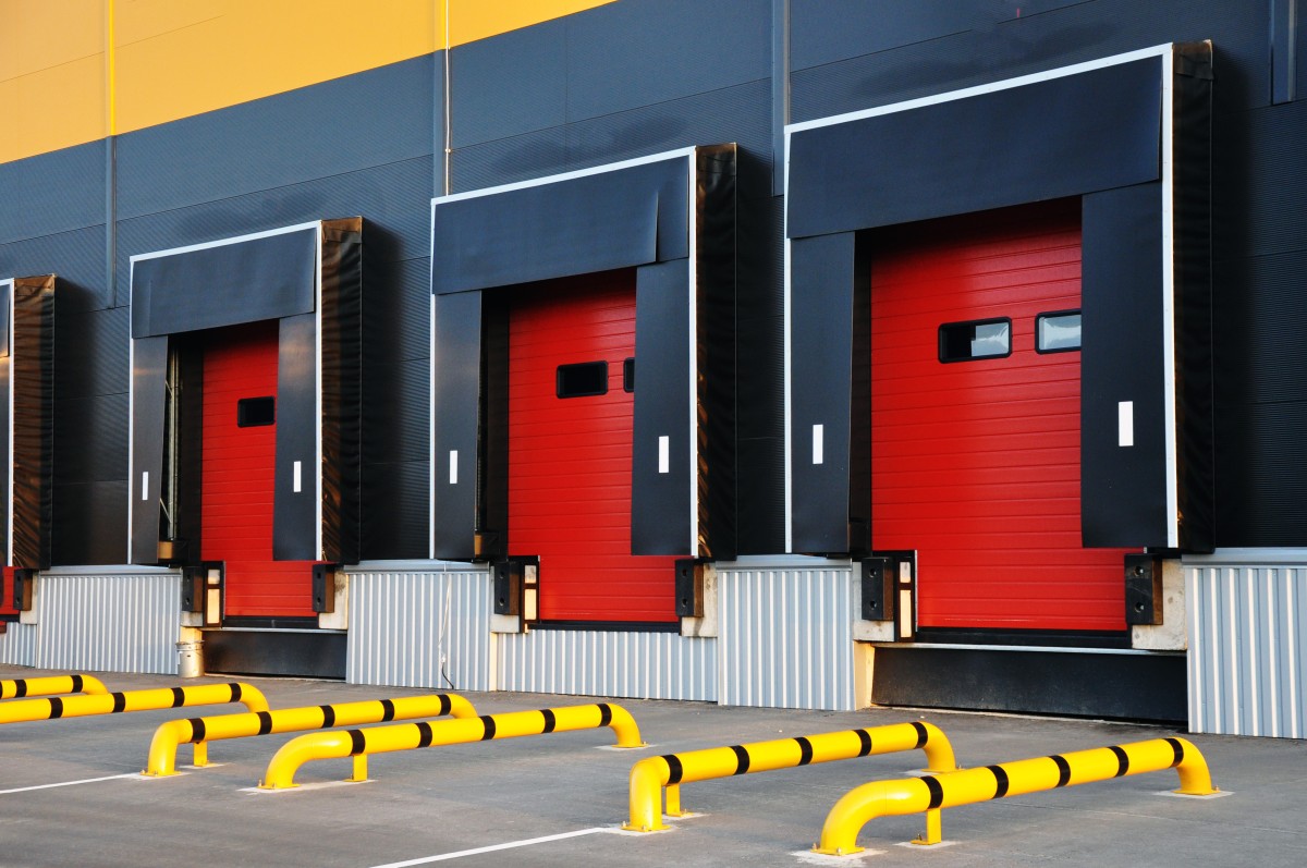 Prioritize Loading Dock Safety With The Right Loading Dock Doors Prioritize Loading Dock Safety With The Right Loading Dock Doors